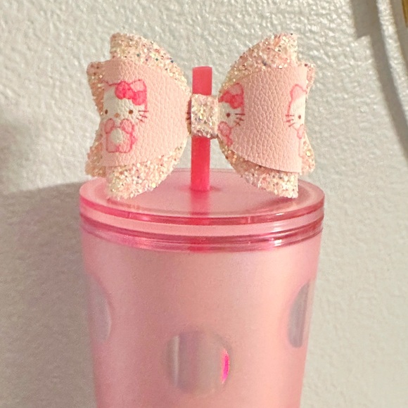 Kitchen | Hello Kitty Straw Topper Bow Pink Glitter | Poshmark